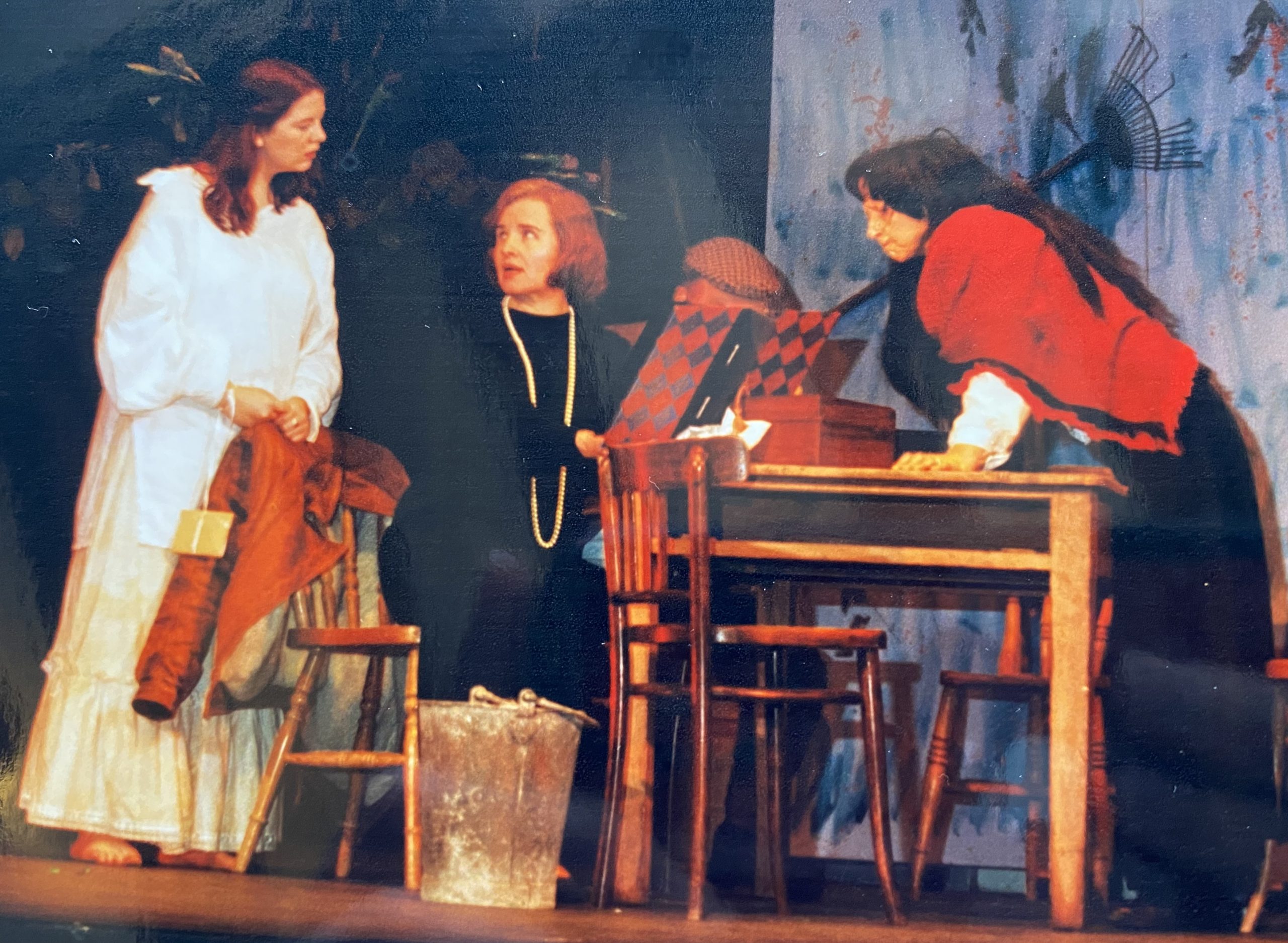 Cold Comfort Farm: 3rd-5th February 2000 – Tewkesbury Arts & Drama Society